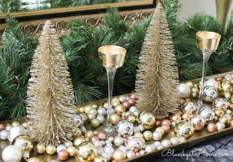 10 Christmas Vignettes for Festive Decor - Bluesky at Home
