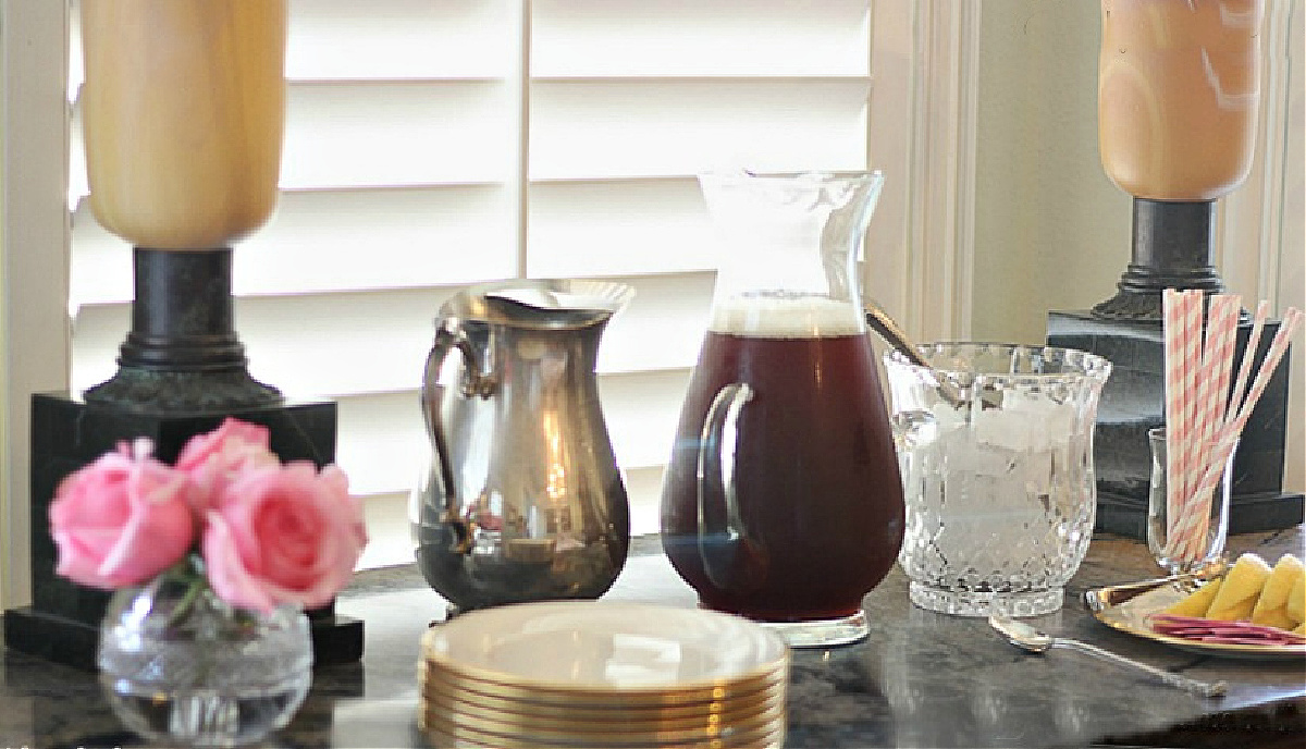 How to Host a Valentine Brunch for Your Girlfriends - Bluesky at Home