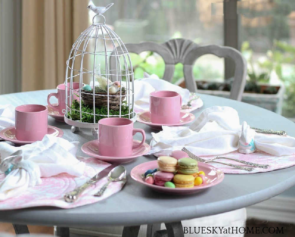 Colorful Easter Decorations Make the Season Special - Bluesky at Home