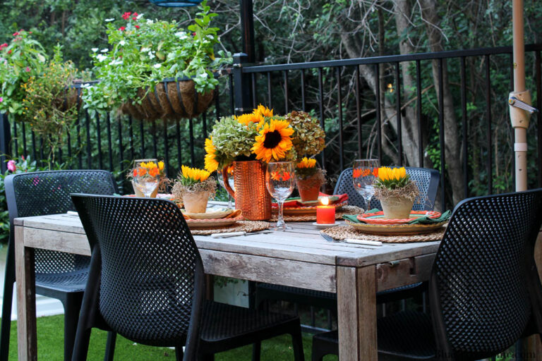 Outdoor Fall Tablescape: Create a Stunning Harvest-Inspired Table ...