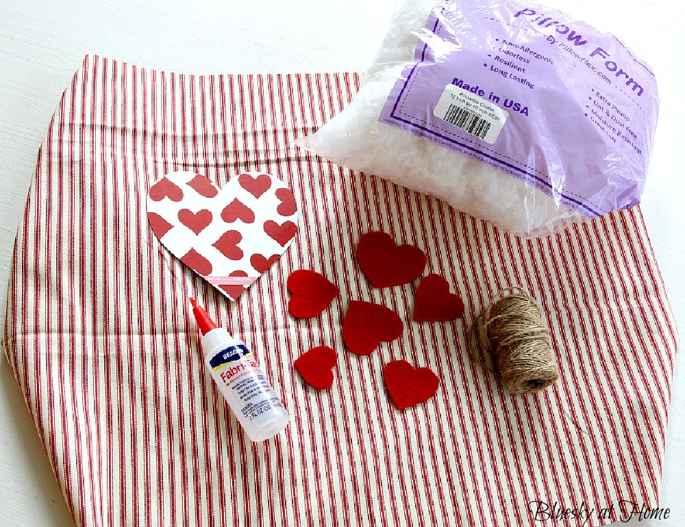 4 Red and White DIY Valentine's Day Heart Decorations - Bluesky at Home
