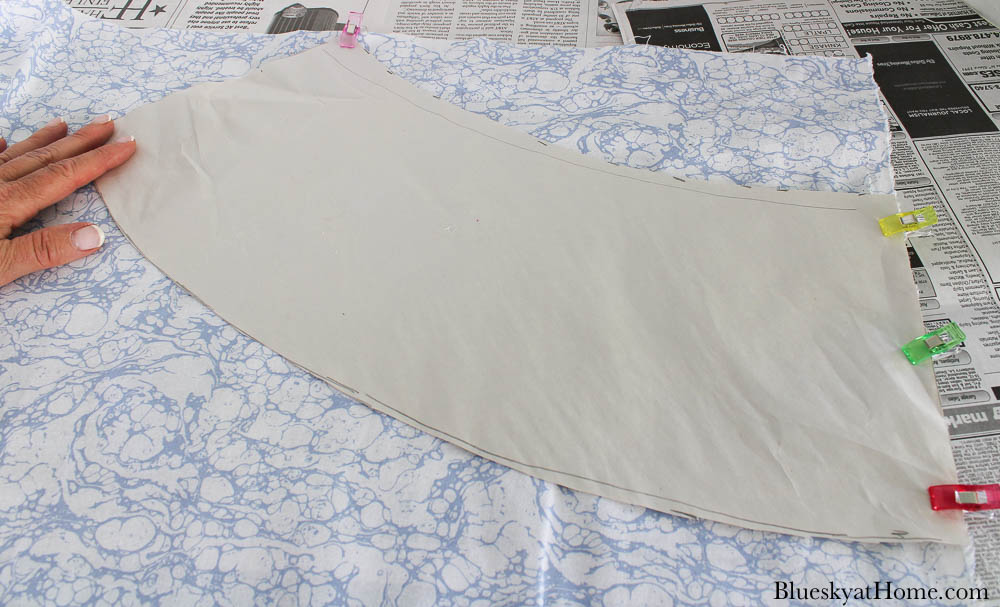 How to Cover a Lamp Shade with Fabric in 9 Steps - Bluesky at Home