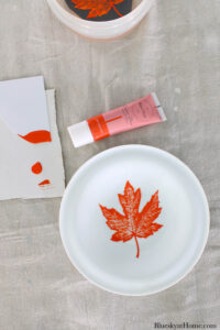 How to Decorate a Fall Table with Leaves - Bluesky at Home
