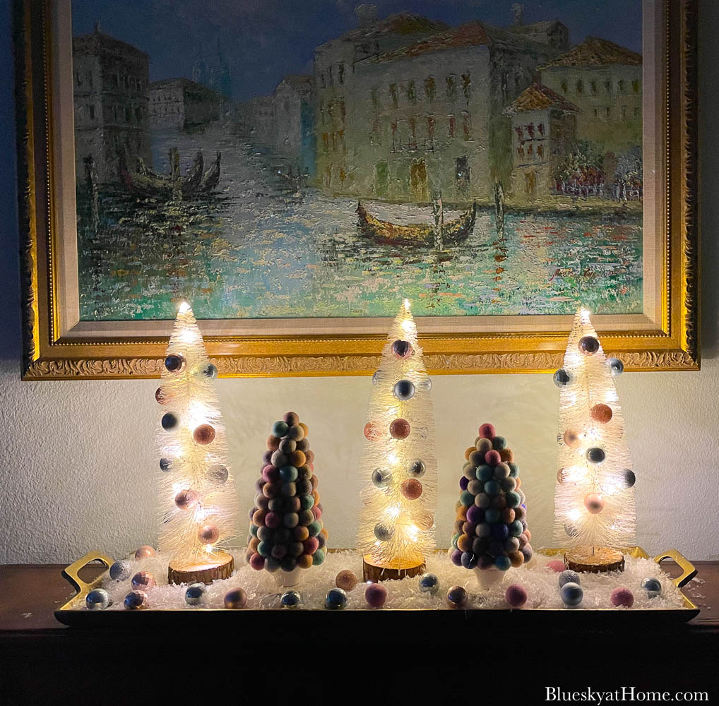 DIY Christmas Tree Holiday Vignette on a Tray - Bluesky at Home