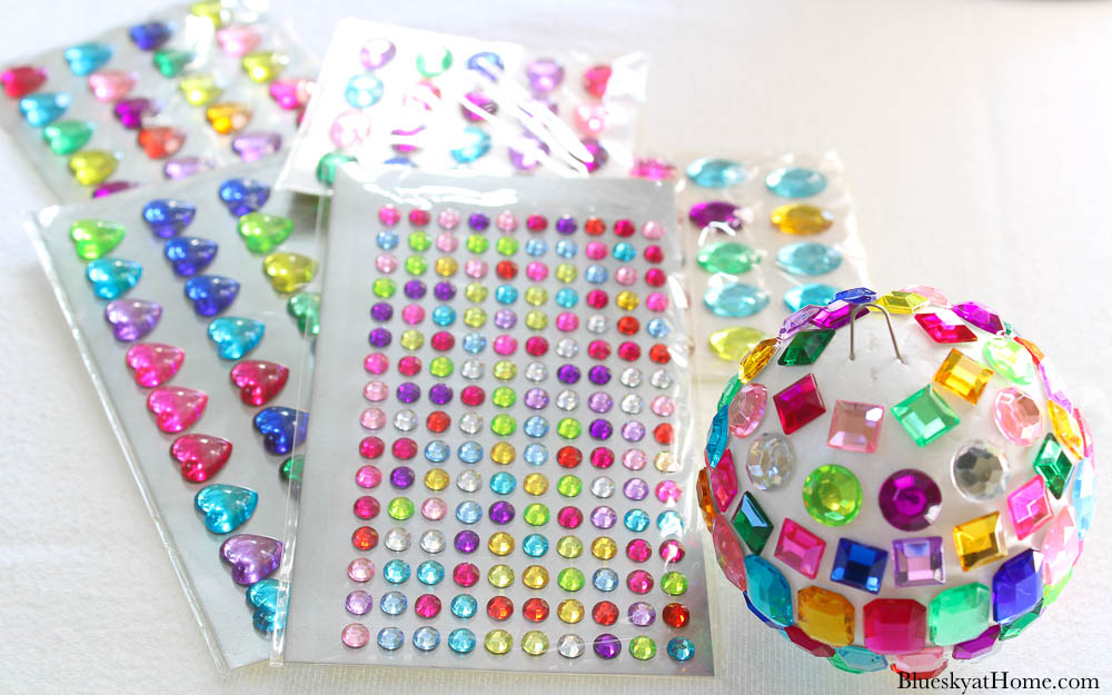 How to Make Pretty Jeweled Christmas Ornaments - Bluesky at Home