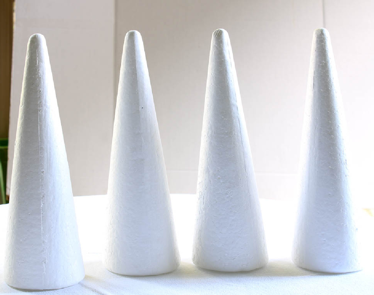 DIY Yarn Christmas Trees: Easy Step-by-Step Tutorial - Bluesky at Home