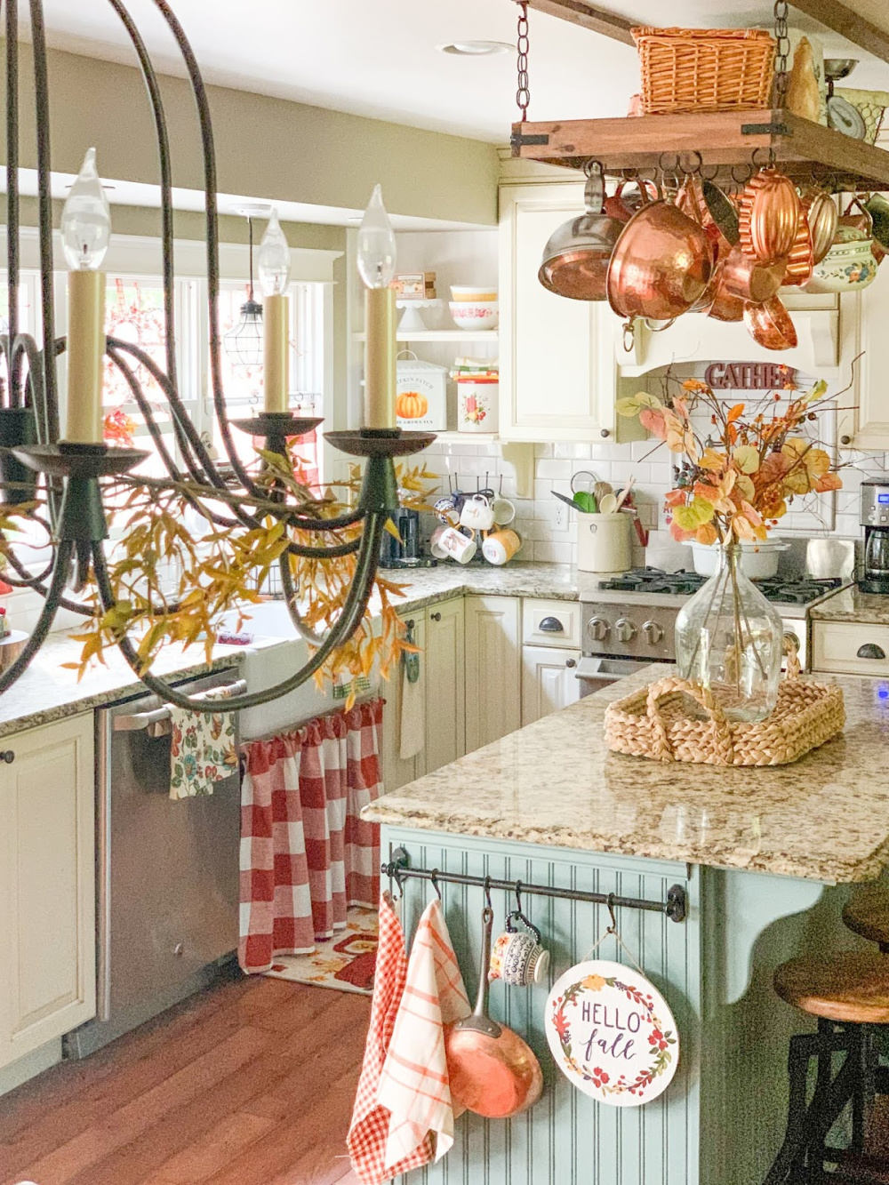 10 Fabulous Fall Kitchen Decorating Ideas - Bluesky at Home