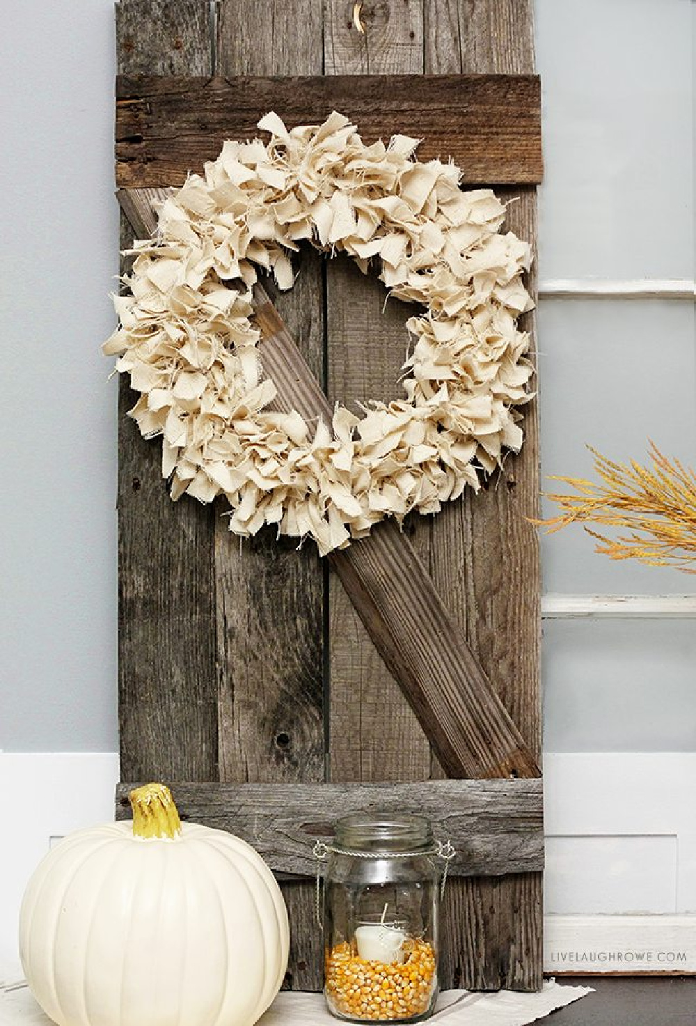 10 Great DIY Fall Wreath Projects to Try - Bluesky at Home