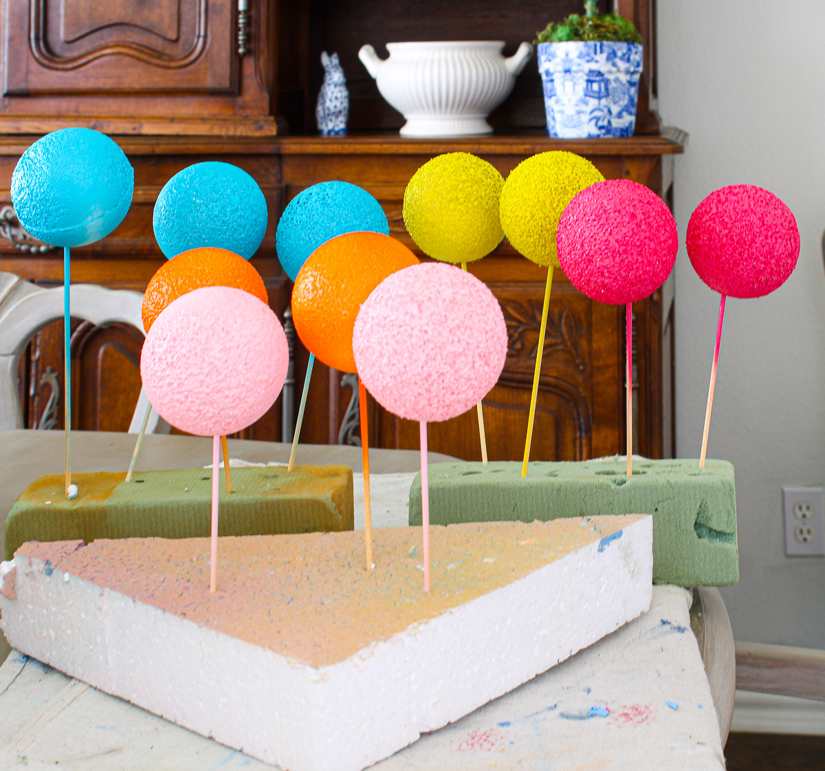 How to Add Vibrant Colors to Your Home for Summer - Bluesky at Home