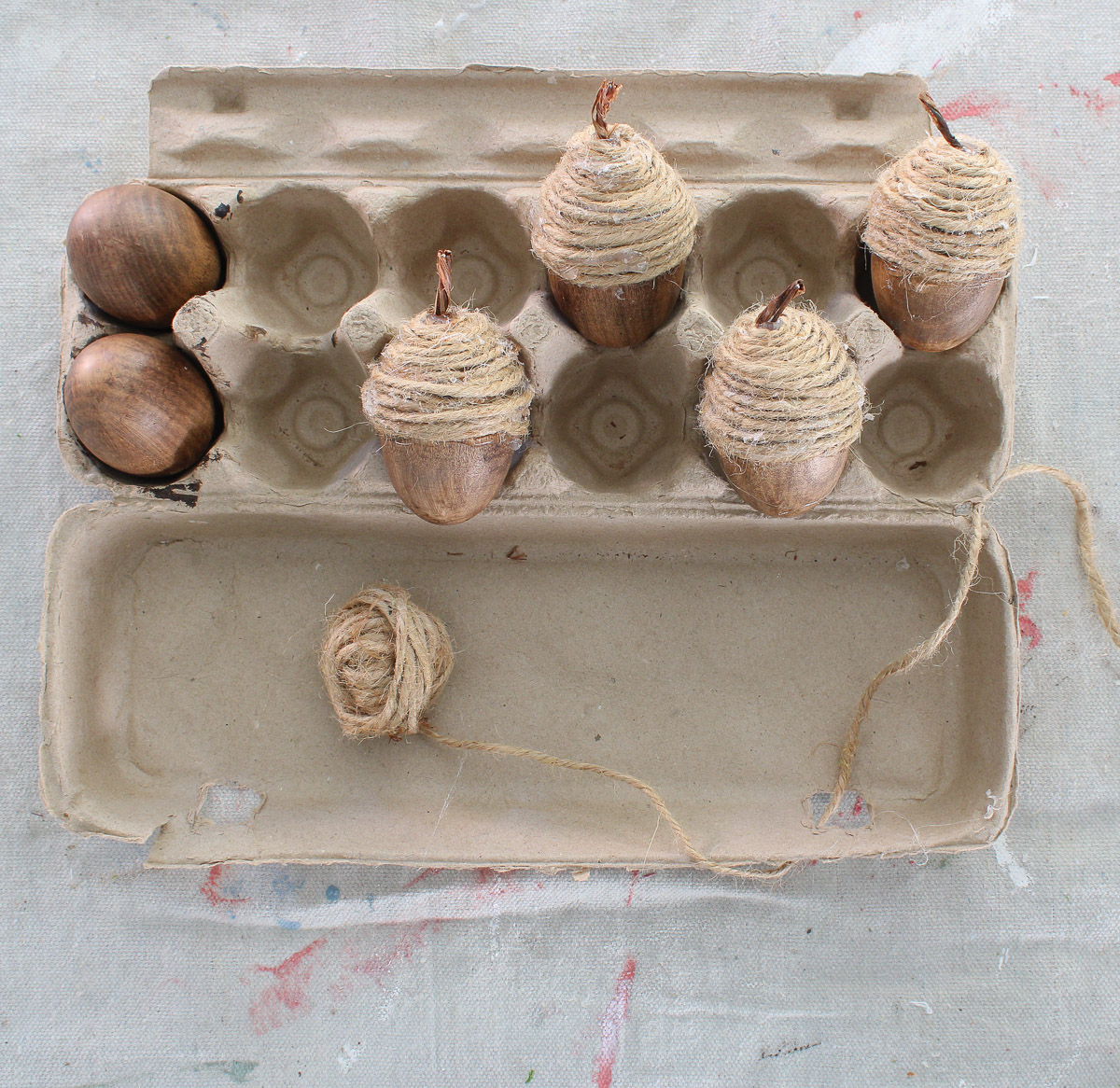 How to Make Natural-Looking DIY Faux Acorns for Fall Home Decor ...