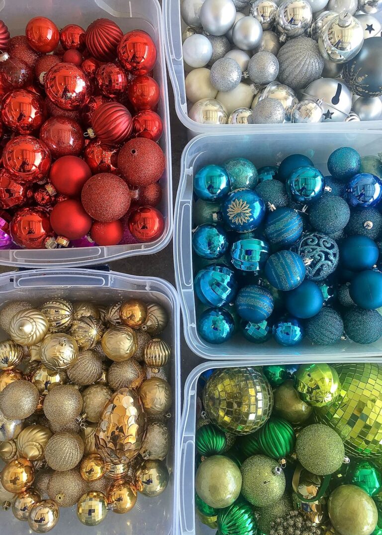 37 Smart Tips to Pack Up Your Christmas Decor (and Actually Find It ...