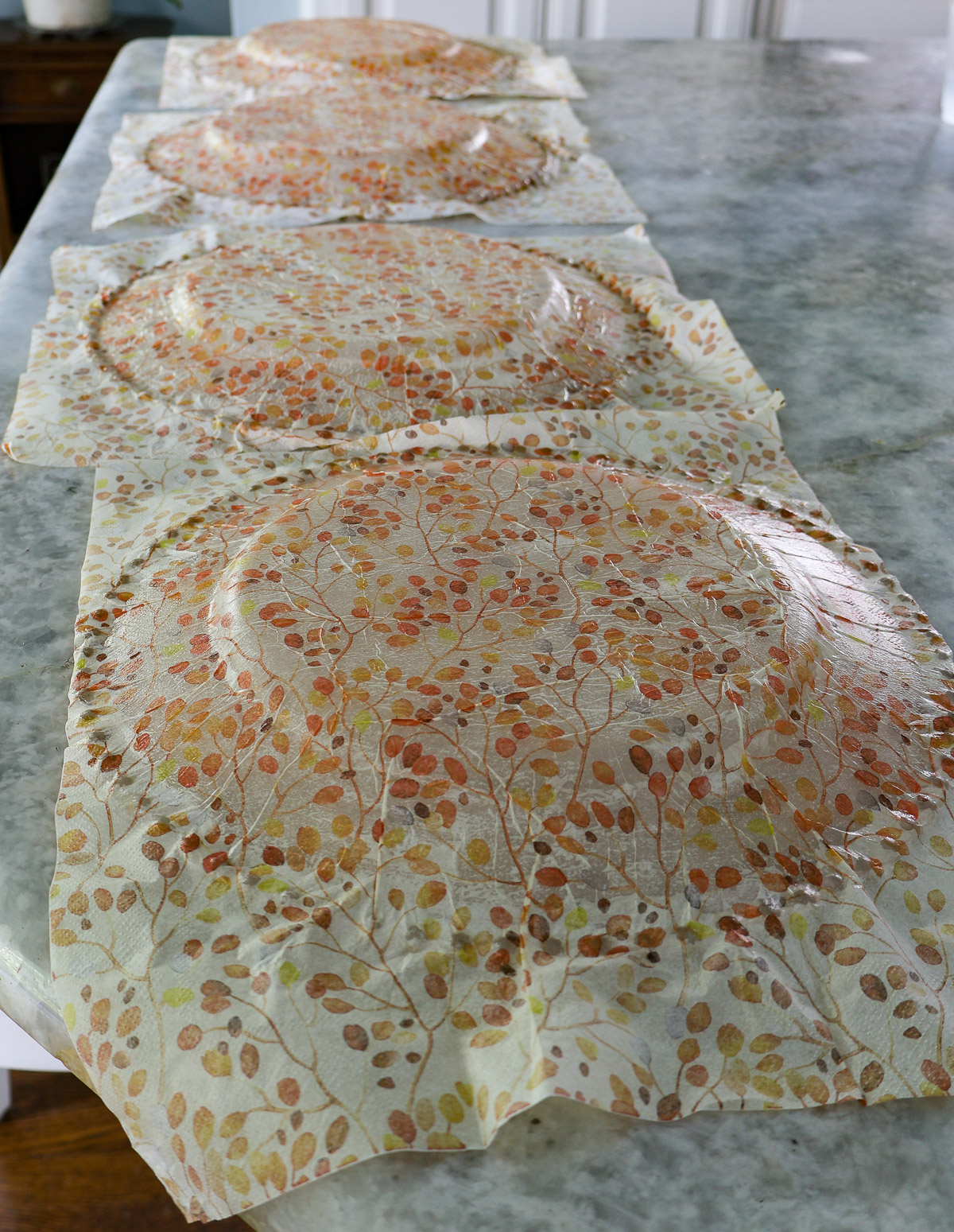 DIY Fall Decoupage Chargers with an Autumn Leaf Design - Bluesky at Home