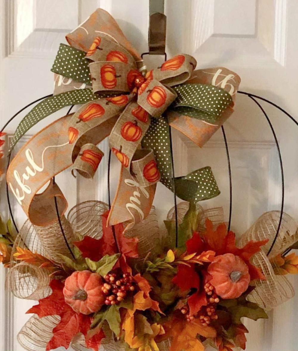 13 DIY Pumpkin Wreaths for Cozy Fall Decor - Bluesky at Home