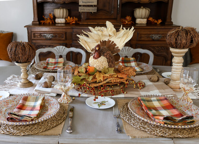 How to Create a Stunning Thanksgiving Centerpiece - Bluesky at Home