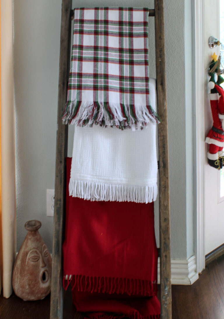 Christmas Stocking Display Ideas (With or Without a Mantel) - Bluesky ...